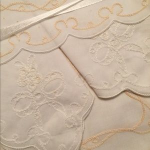 Linbro | Dining | Vintage Linbro Placemat And Napkin Set 4 | Poshmark